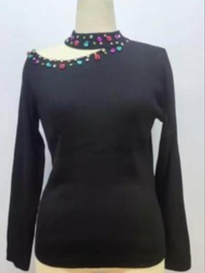 “Marjorie” Sweater – Bloom Makeup & More, LLC